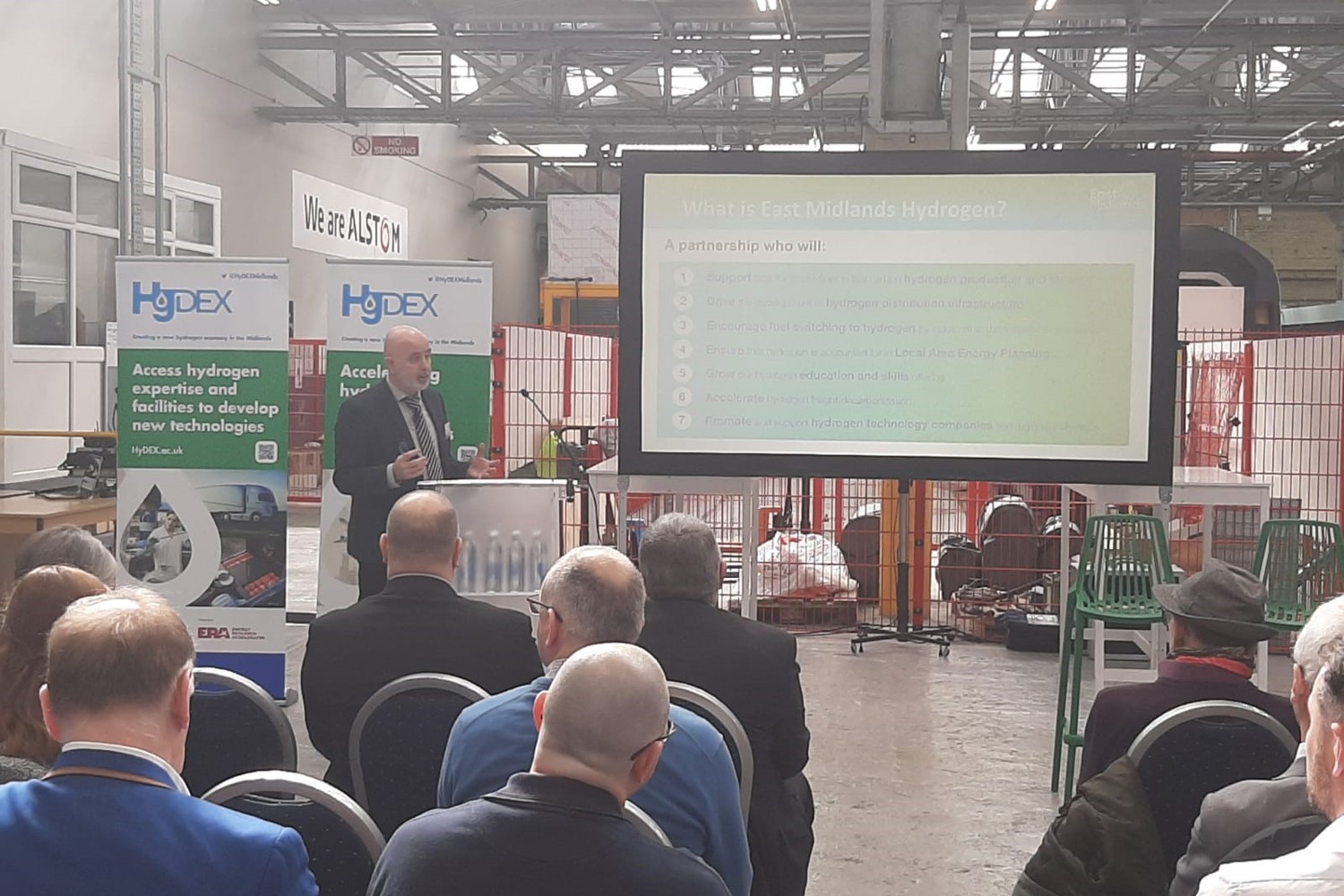 East Midlands Hydrogen co-Chair Will Morlidge presents at the ‘Hydrogen ...